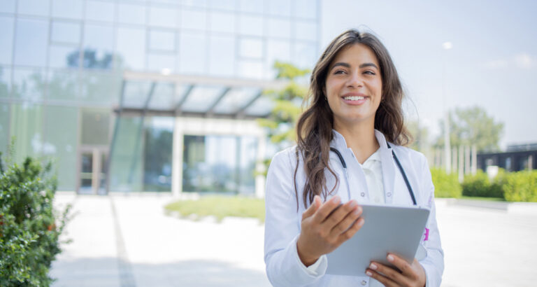 SMS Communication in Healthcare | Texting in Healthcare